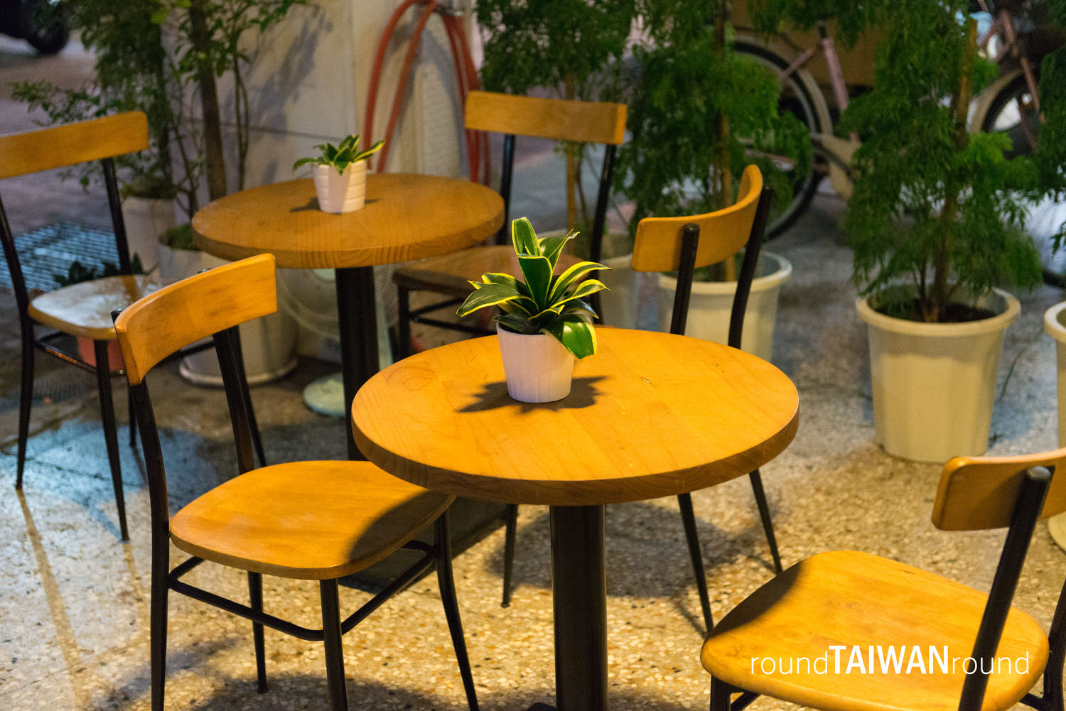 Elephant Restaurant - Taichung City Attractions Recommended | Round ...