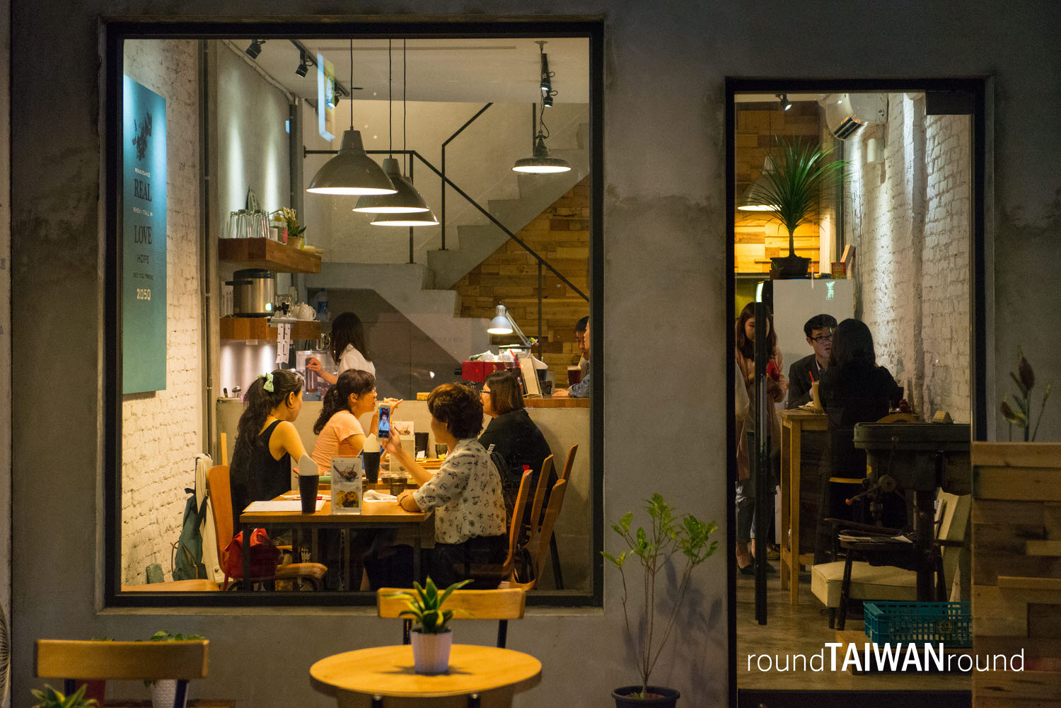 Elephant Restaurant - Taichung City Attractions Recommended | Round ...